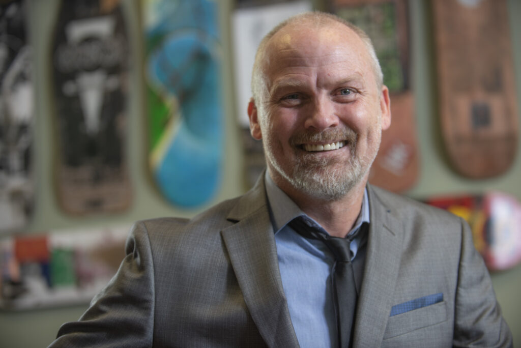 Political Science Professor Jason Gainous wins UofL's 2021 Trustees ...